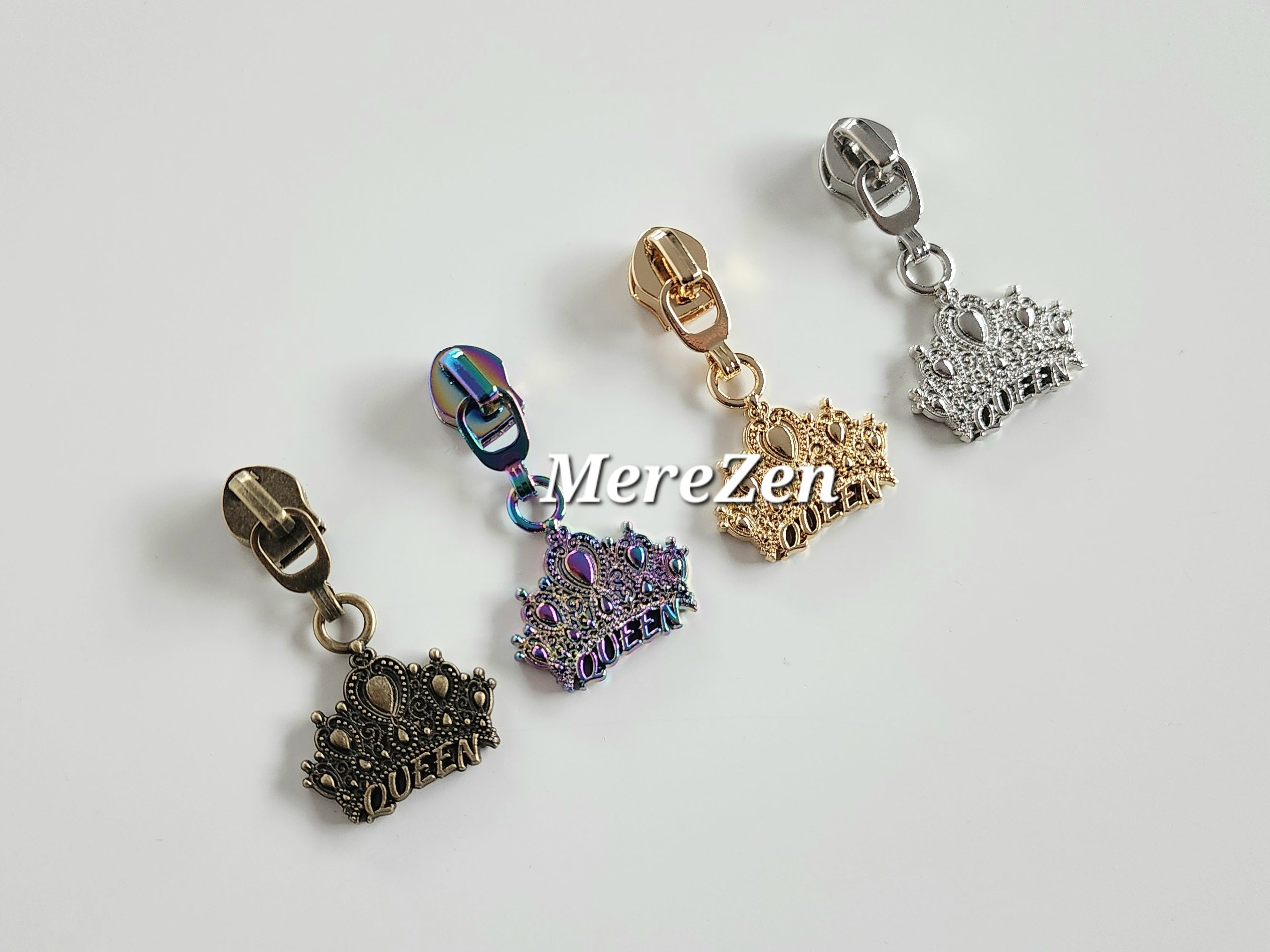 Crown Queen Zipper Pull - No.5 – MereZen