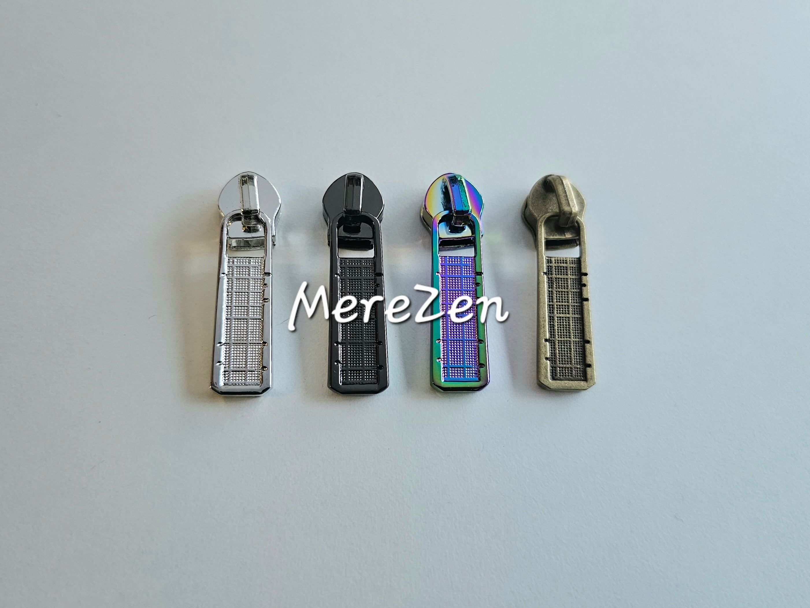 Plaid Bar Zipper Pull - No.5 – MereZen